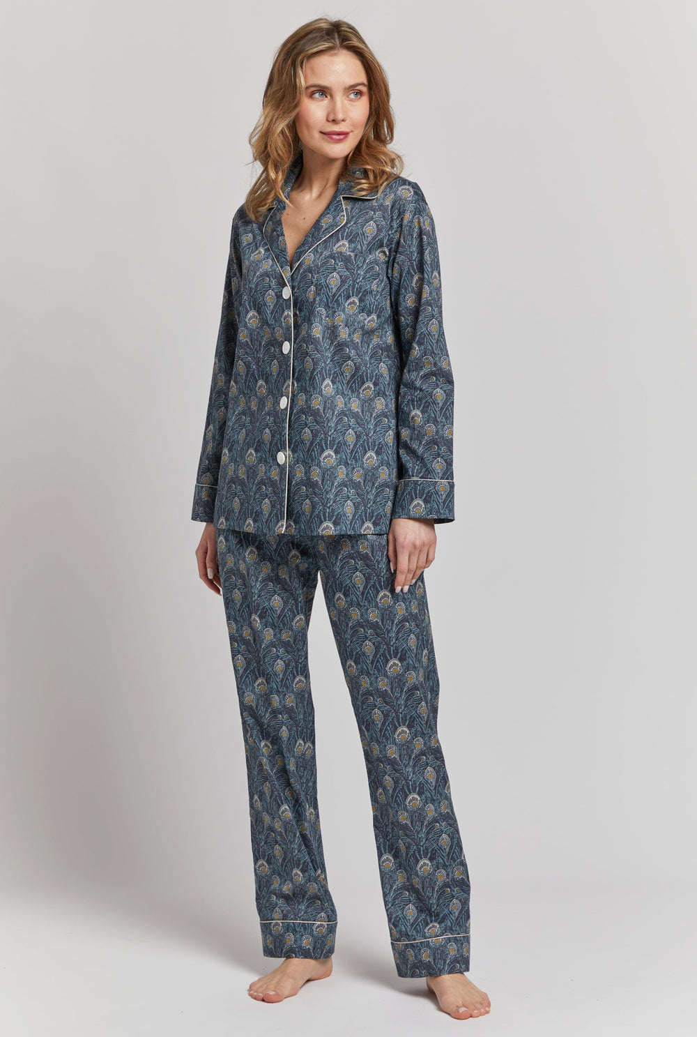 Women's Luxury Cotton Pajamas, Sleepwear, & Robes | Elizabeth Cotton